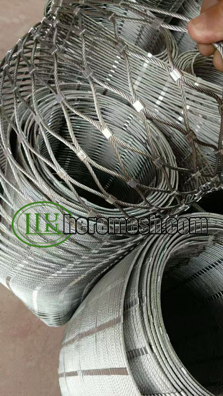 Ferrule Mesh Shipping: Adding Beauty to Park Fencing Mesh Projects